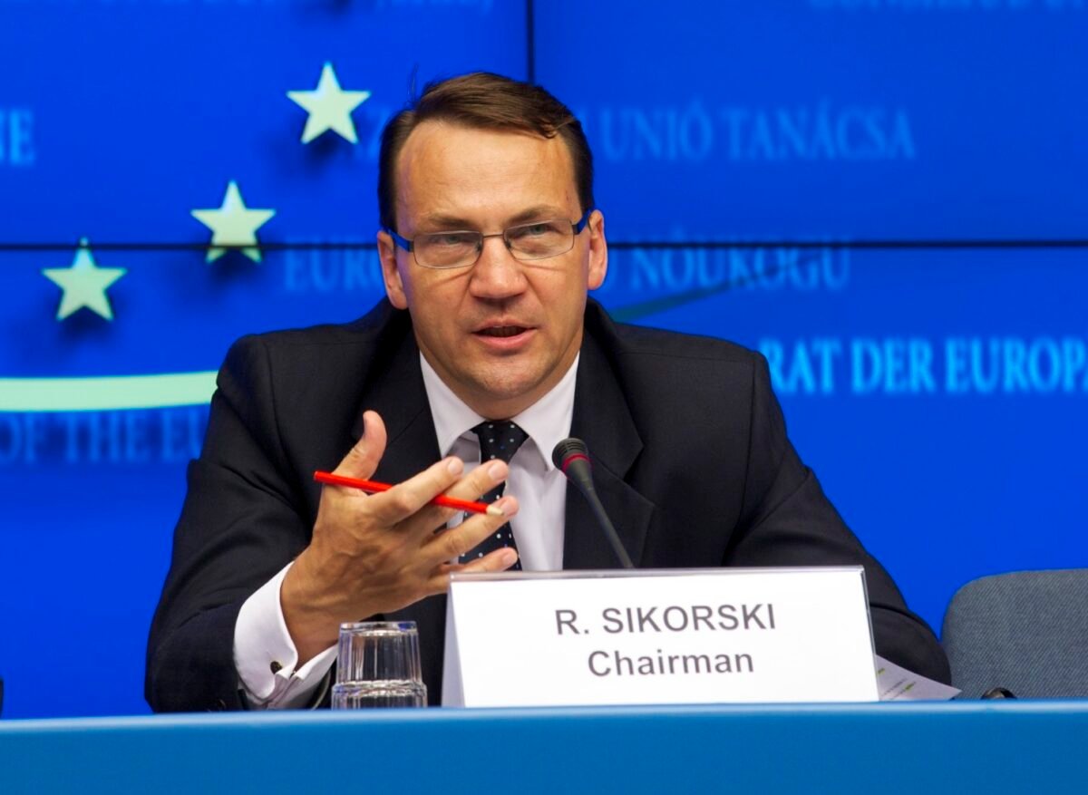 Poland's Foreign Minister Sikorski's shut-up call to his Indian ...